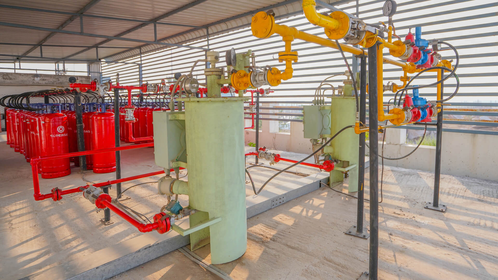 33 kg LOT LPG Cylinder for Commercial & Industrial Fuel Needs