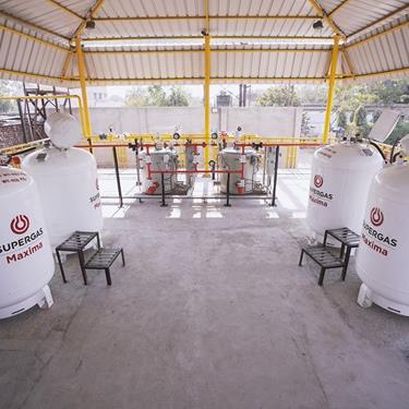 450Kg Maxima Cylinder Installation Services from SUPERGAS